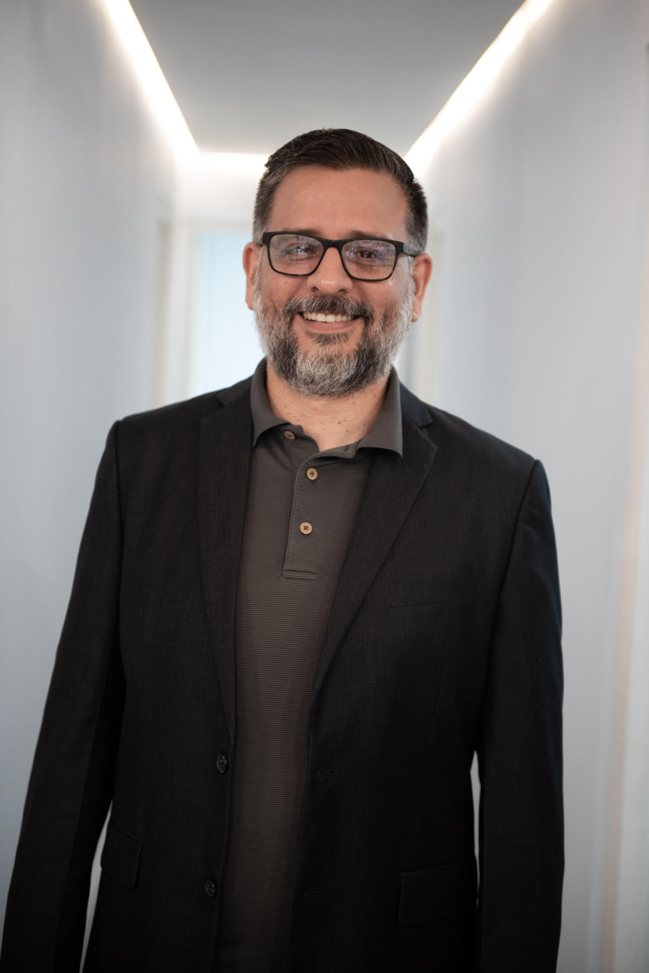 POETAS DE PANAMÁ / POETS FROM PANAMA: SAMUEL ROBLES – Fragment